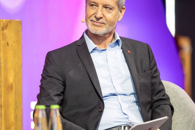 Spielwarenmesse - Spirit of Play | Kamingespräch mit Christian Ulrich ...