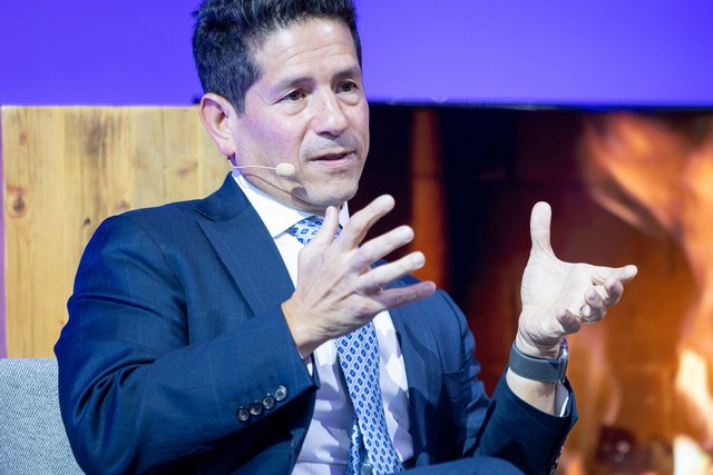 Spielwarenmesse - Spirit of Play | Kamingespräch mit Christian Ulrich ...